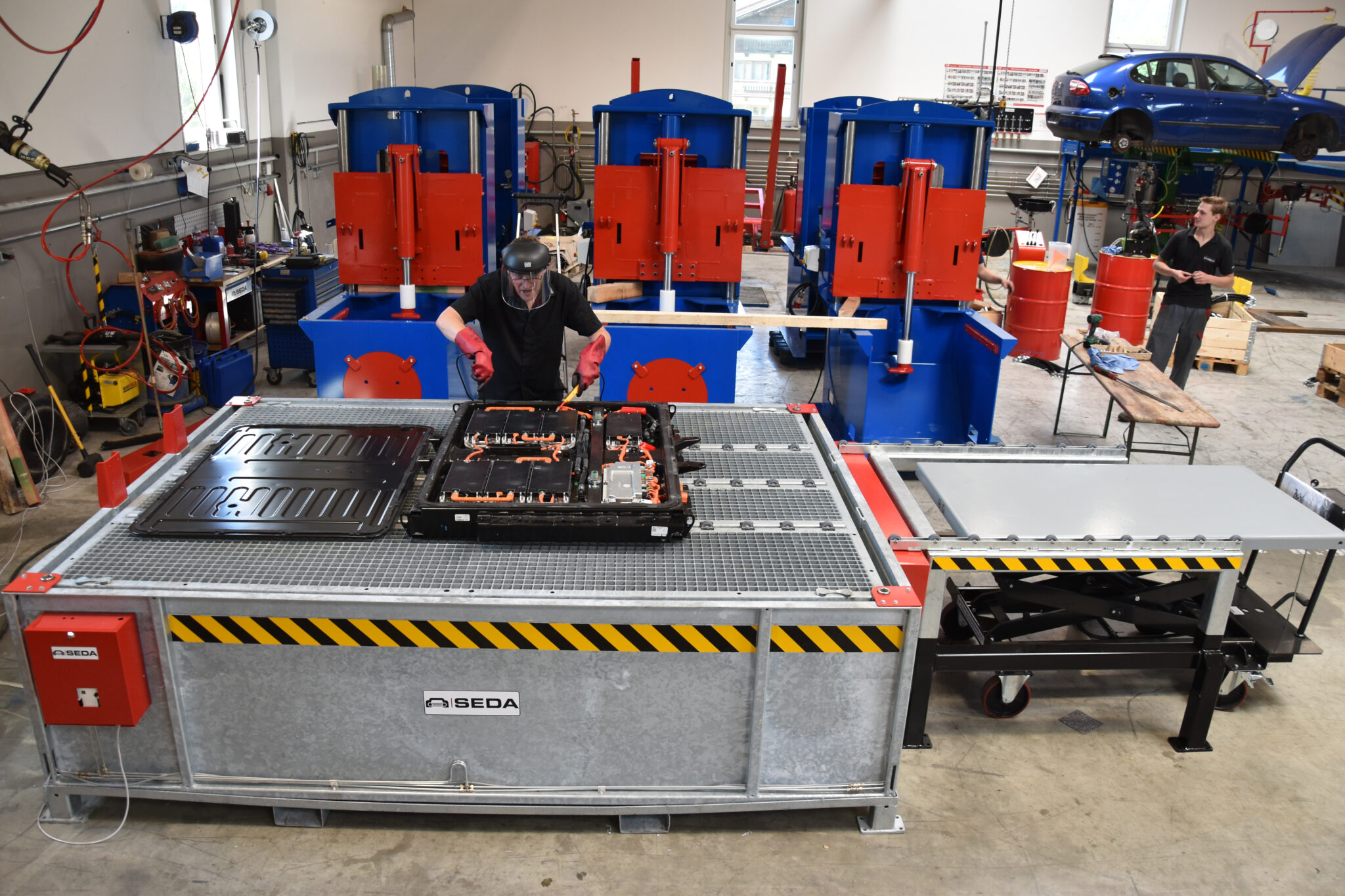 High Voltage Dismantling Table | ELV Select Equipment